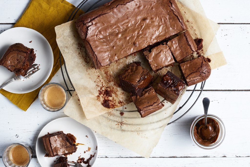 Dark Chocolate & Caramel Brownies | The Neff Kitchen